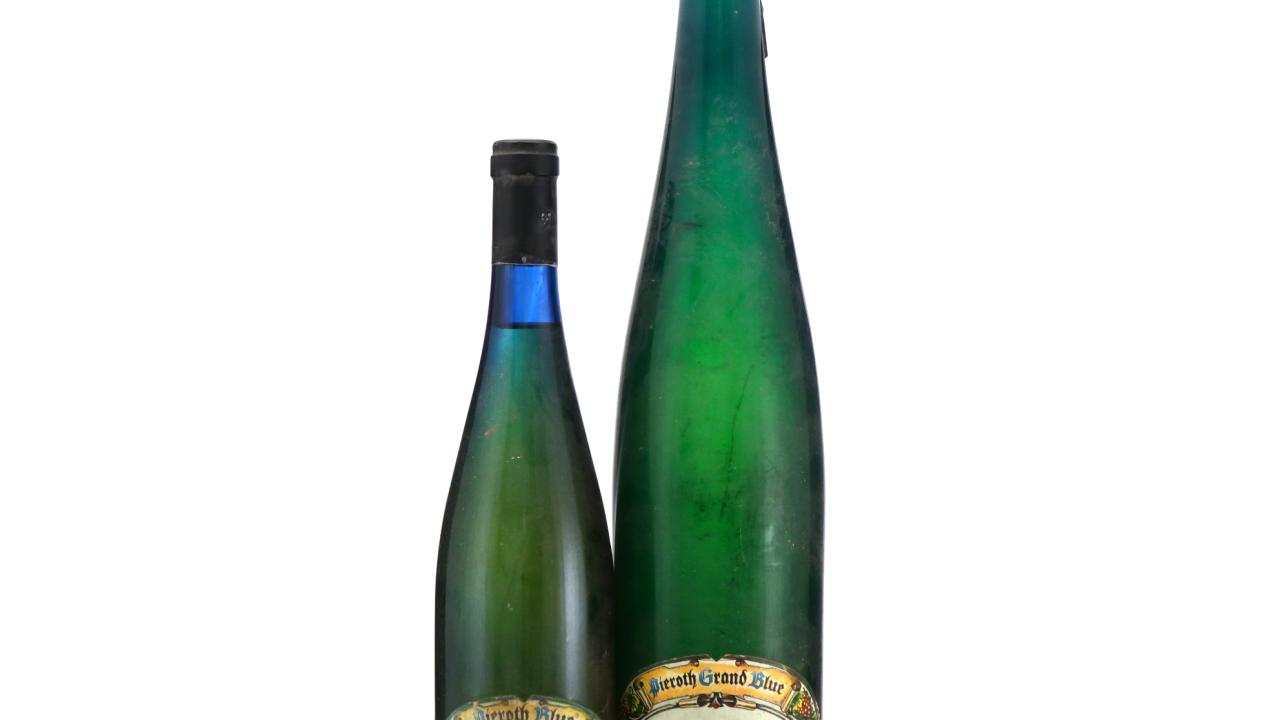 Pieroth Blue Burg Layer Schlosskapelle Kabinett 1989 Nahe x2 Wine ...