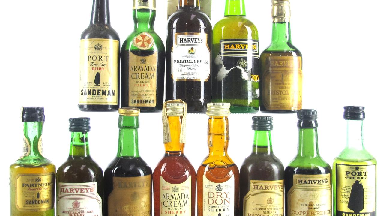 Assorted Port & Sherry Miniatures Wine | Wine Auctioneer